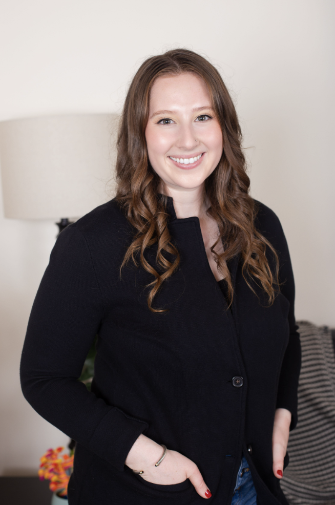 Dr. Tamara Rostein (she/her/ella) - Rooted Connections Counseling