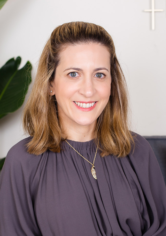 Dr. Yael Zahtz (she/her/hers) - Rooted Connections Counseling